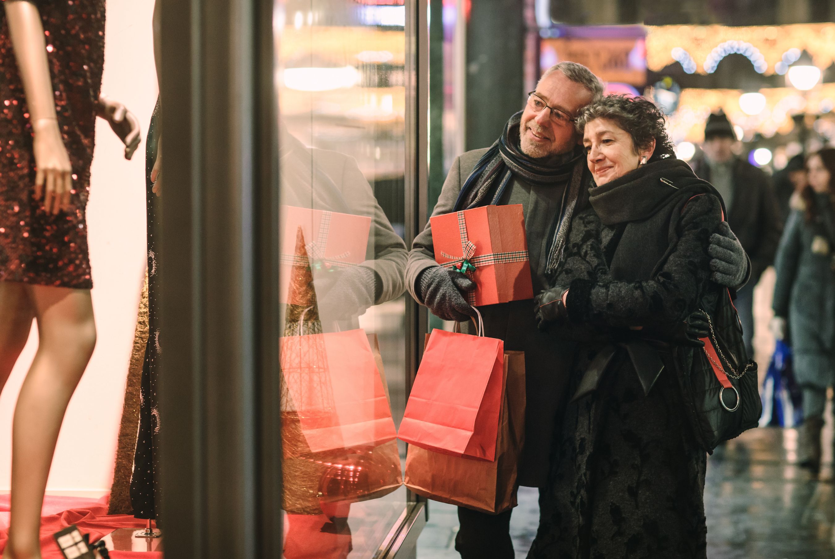 The UK Christmas Insights 2024 – Holiday Trends & Statistics by TGM